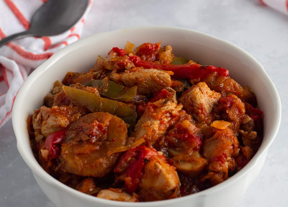 Chicken With Plantain And Vegetables Inspired By Poulet DG · eat well abi