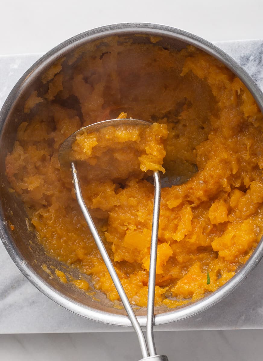 Miyan Taushe | Hausa Pumpkin Soup · eat well abi