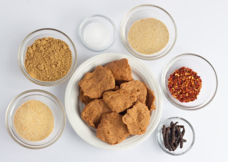 How To Make Suya Spice At Home · eat well abi