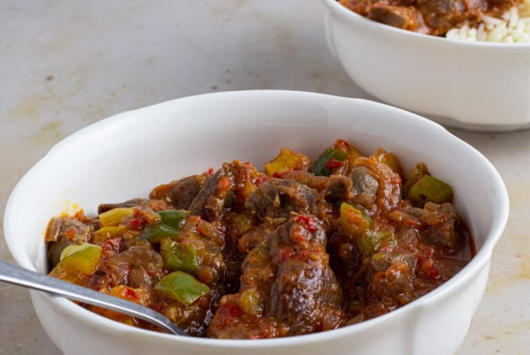 Spicy Stewed Gizzard - Nigerian Style · eat well abi