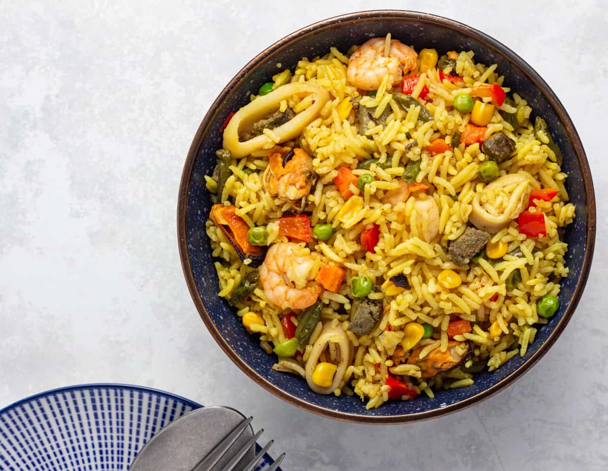 Nigerian Fried Rice With Seafood · eat well abi